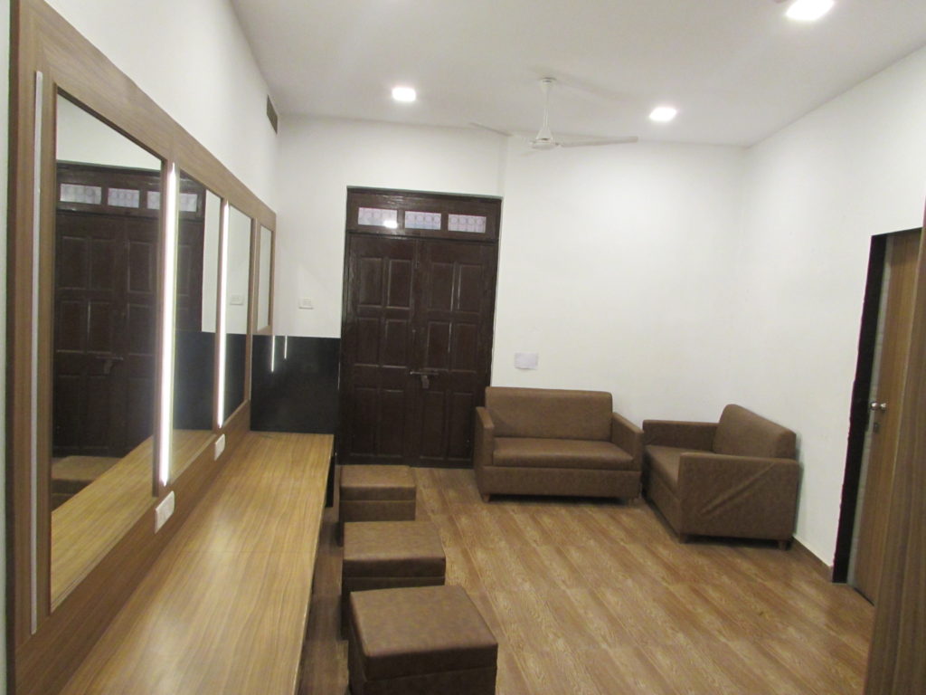 Facilities & Infrastructure | Shaheed Smarak